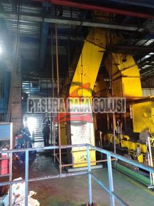 Relining Coal Chute Hopper (DENSIT WEARFLEX 2000) – PT. SURA BAJA SOLUSI